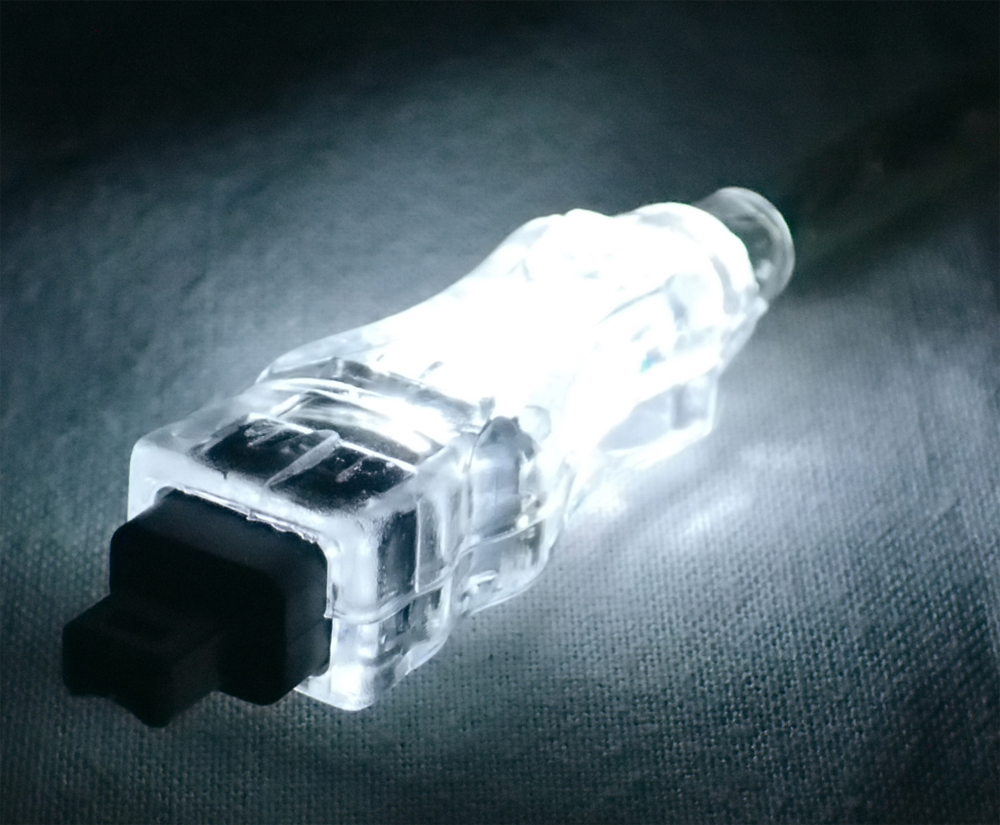 CC1394B-06PRL - 6ft IEEE1394 FireWire/i.Link 6Pin to 4Pin A/V ...